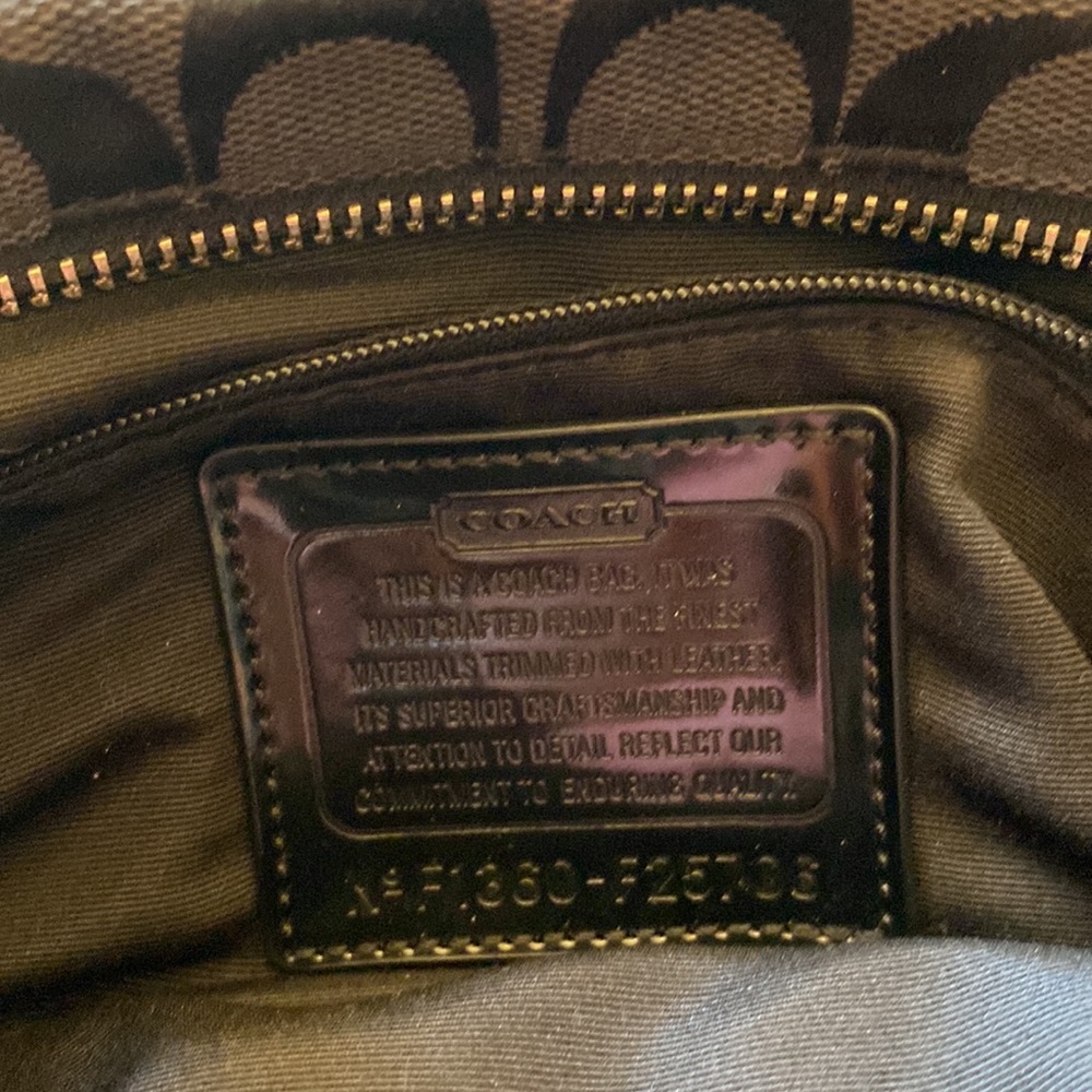 Coach Signature Black - Gem